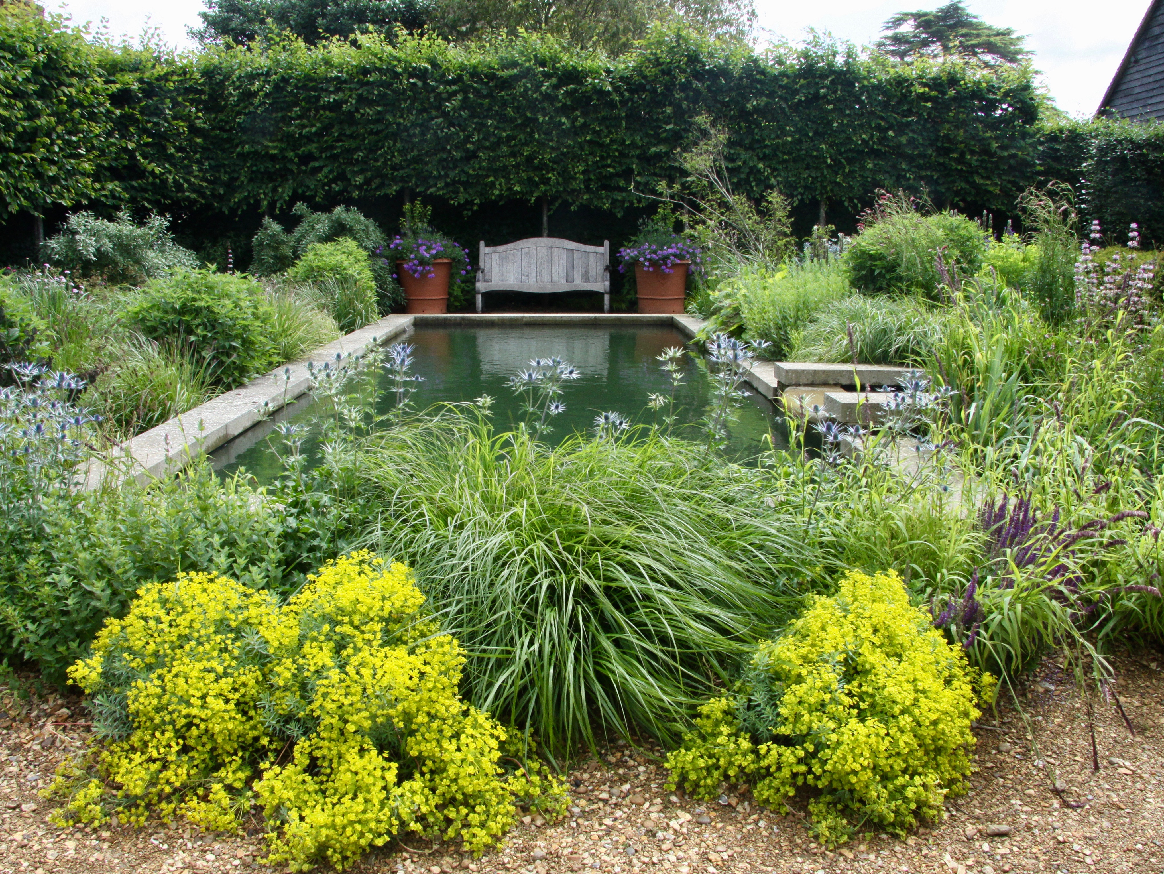 WOOLBEDING – A SERIOUSLY GOOD GARDEN FOR SERIOUS TIMES | The Dahlia Papers